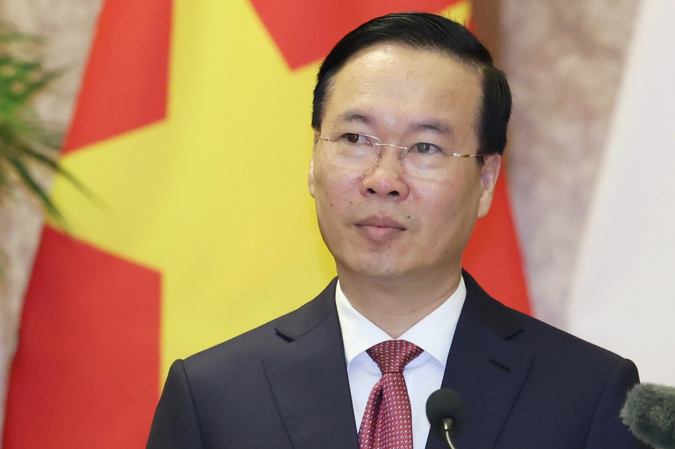 Vì sao Chủ Tịch Nước Võ Xuân Thưởng có đơn xin bãi nhiệm.